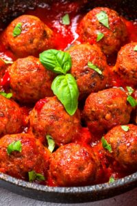 Juicy Italian Meatballs Recipe with Tomato Sauce - Cooking Frog