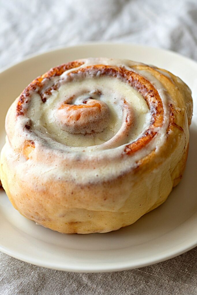 Soft and Fluffy Brioche Cinnamon Rolls Recipe - Cooking Frog