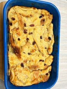 Italian Bread Pudding with Vanilla-Infused Sauce - Cooking Frog