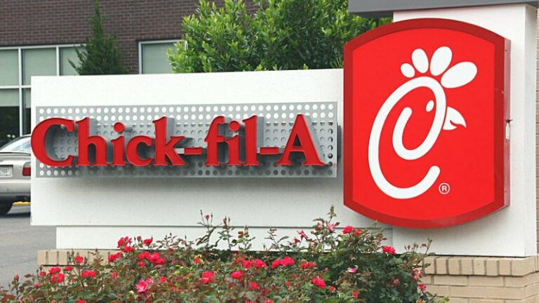 Full Guide to Chick-Fil-A Menu With Prices - Cooking Frog