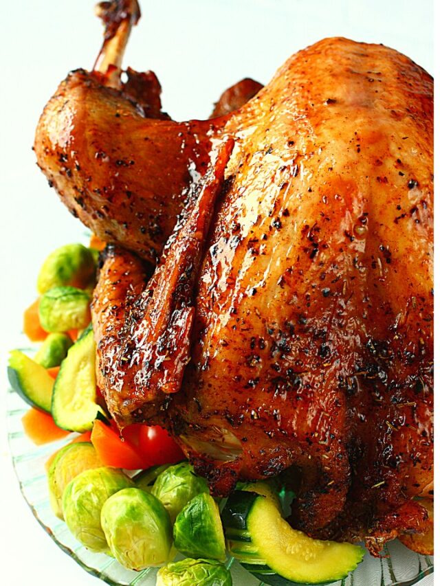 Roasted Maple-Glazed Turkey Recipe - Cooking Frog