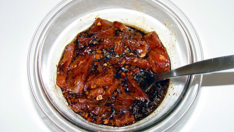 How to Marinate Food: For Flavorful Meats, Seafood, and Vegetables ...